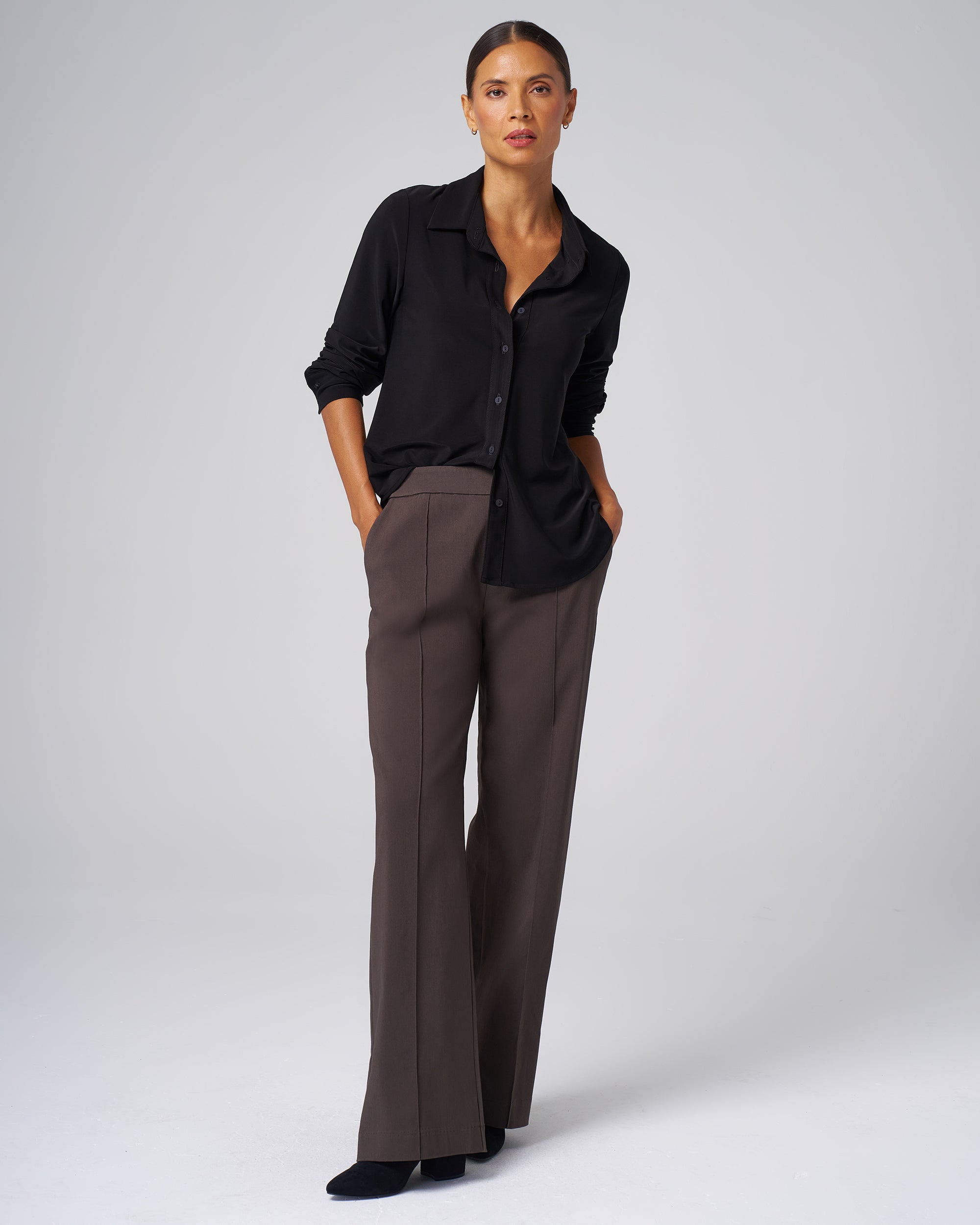 Signature Stretch Wilshire Pant – Sleek Comfort Trousers Made in Los ...